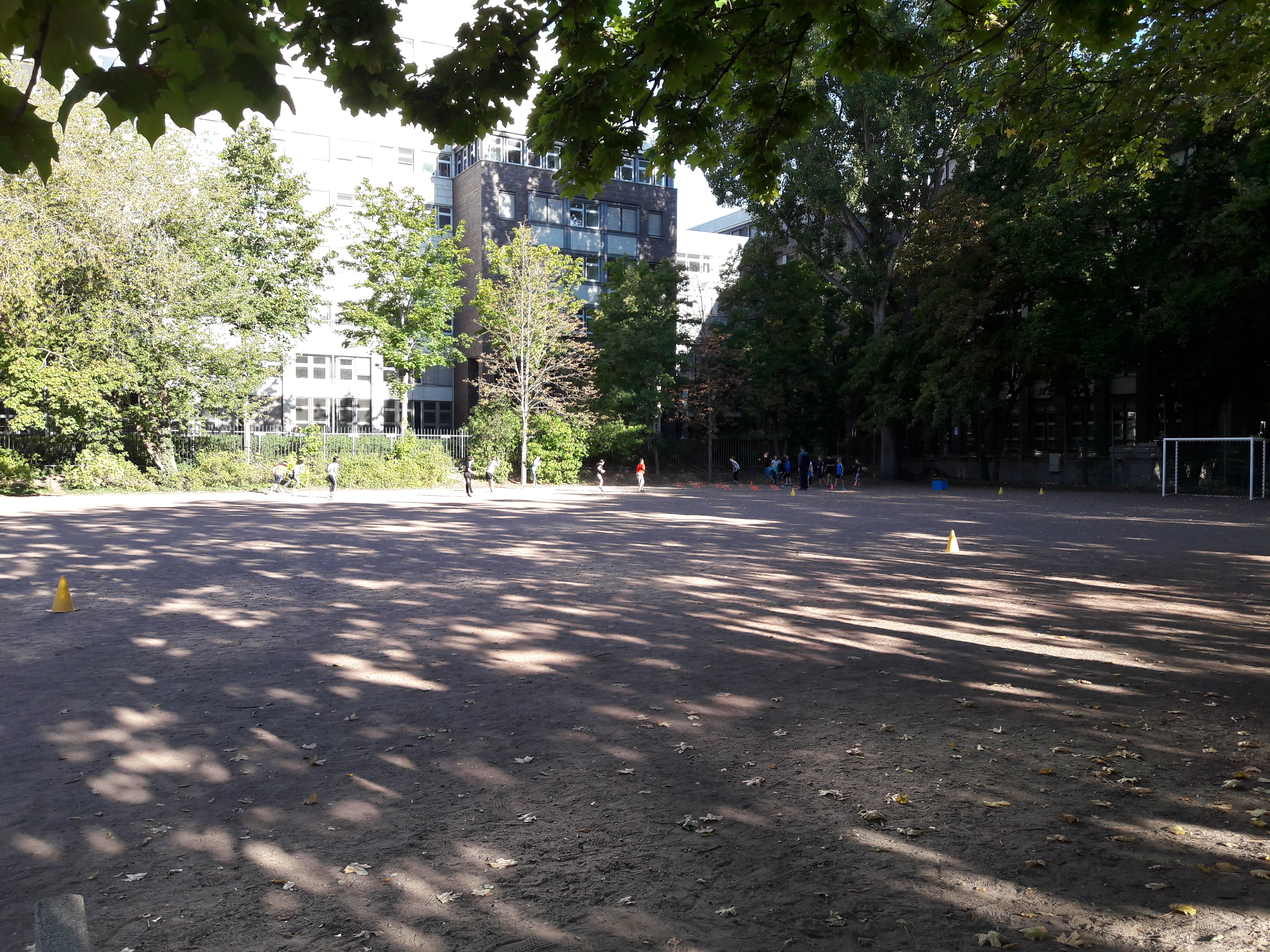 Der Schulhof - Bouché-Schule (Grundschule)